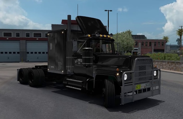 MACK RS 700L RUBBER DUCK REWORKED BY CALEB_CROW 1.35.X - atsmod.net