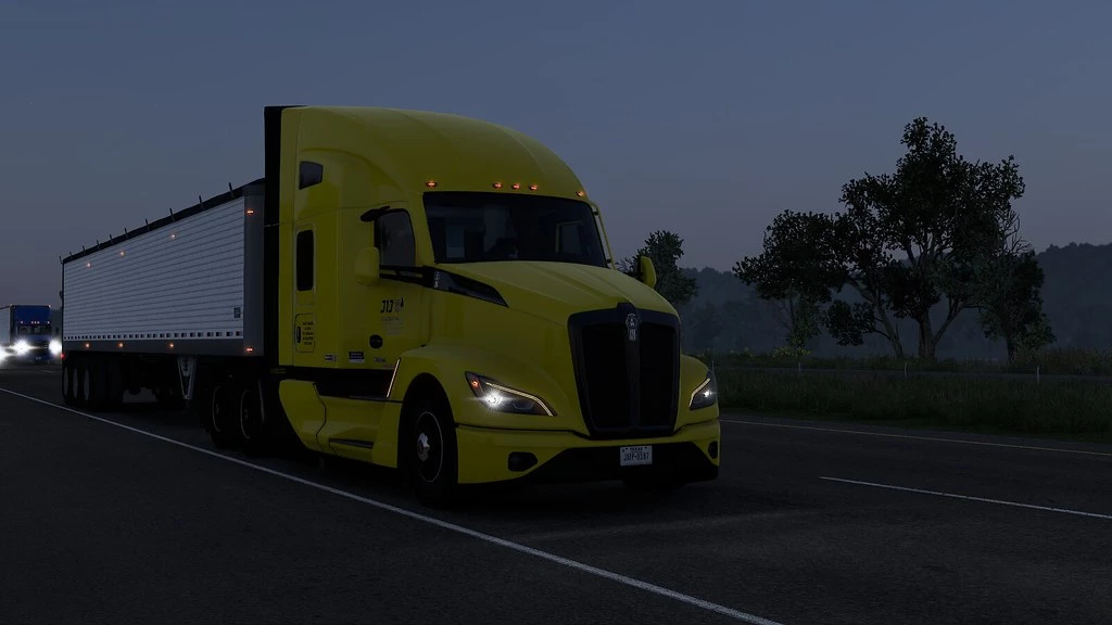 SCS’s Kenworth T680 NG Orange DRL v1.0 - atsmod.net